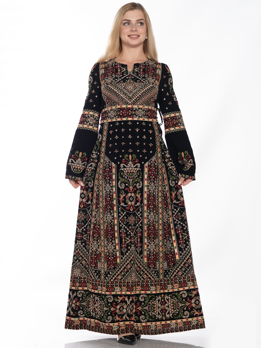 Embroidered thob – She Chocolate
