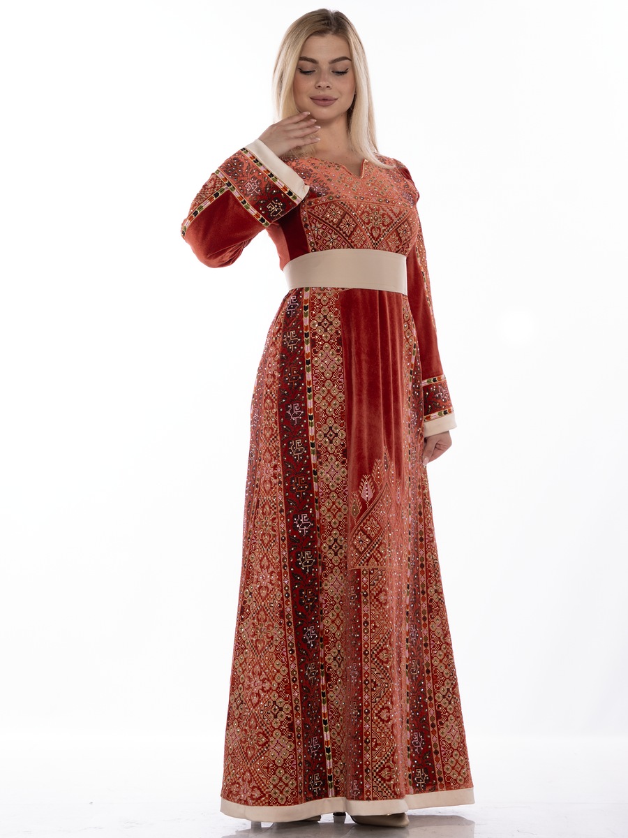 Embroidered thob – She Chocolate
